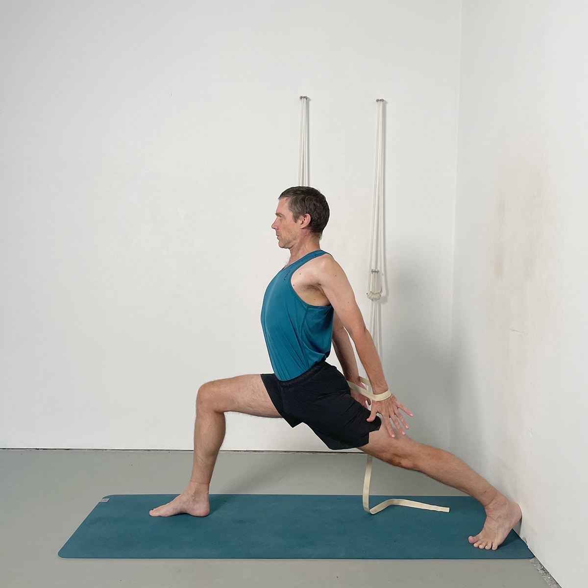 Improve Your Posture: Yoga Poses for Correcting Poor Posture | Yoga ...