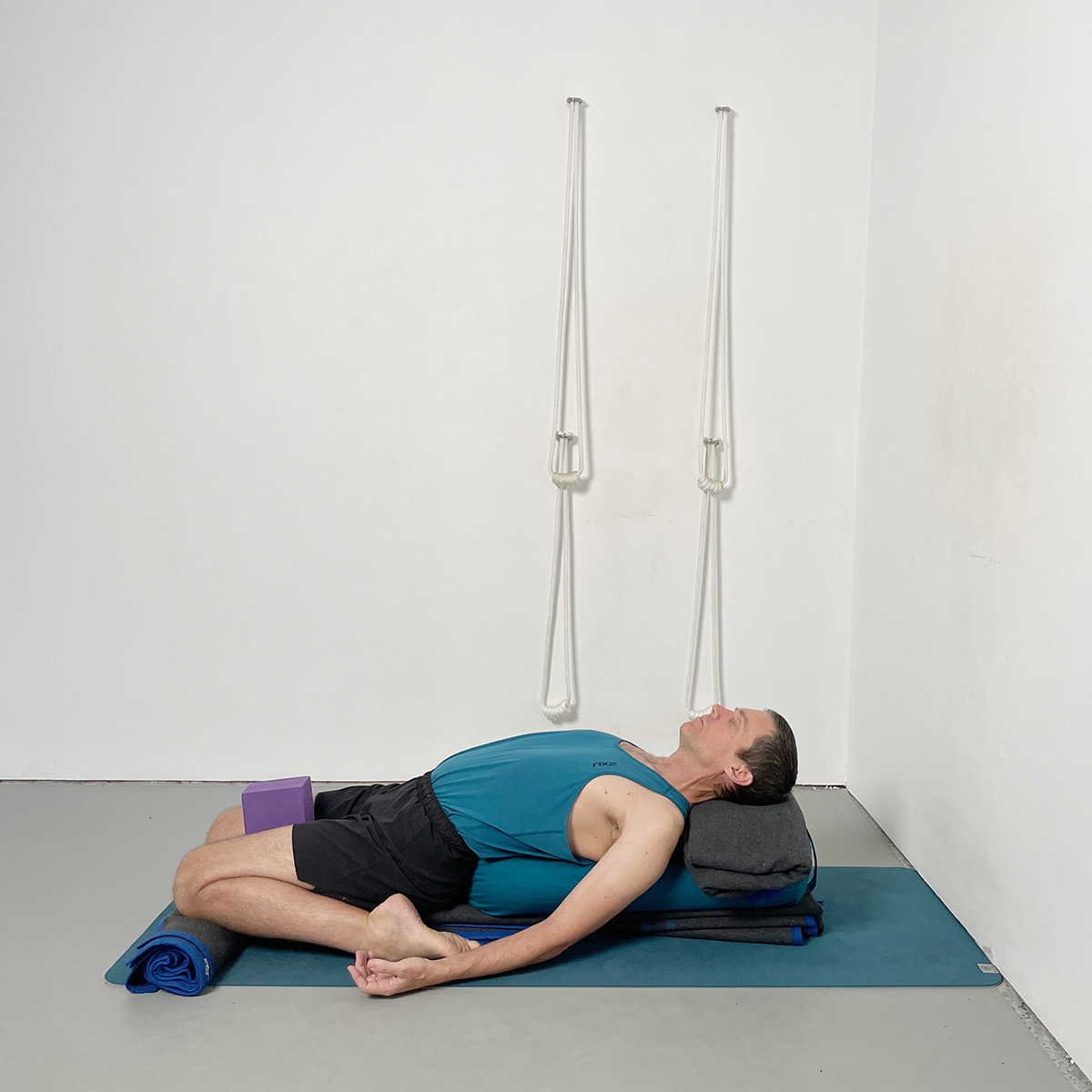 Supta Virasana (Reclining Hero Pose) | Yoga Selection