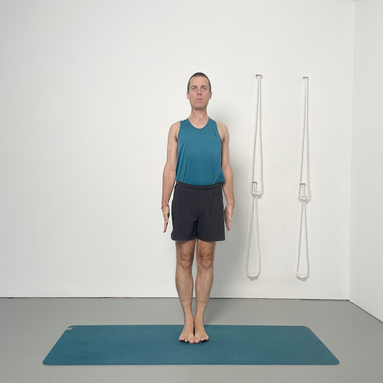 10 Essential Iyengar Yoga Poses for Beginners | Yoga Selection