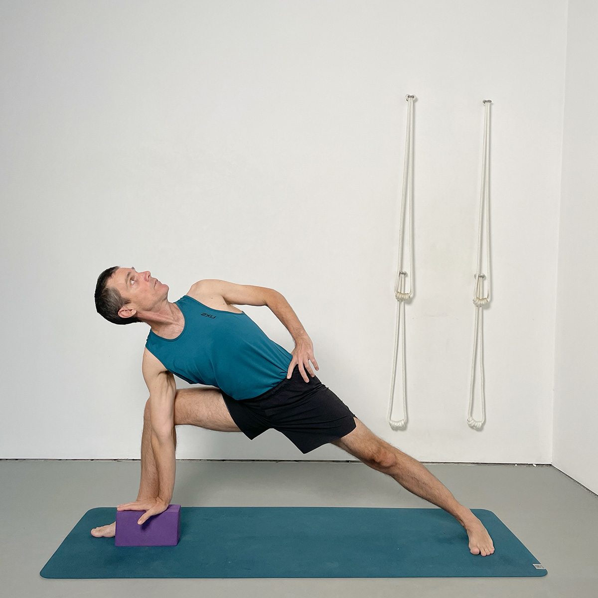 Iyengar Yoga for Beginners: 16 Standing Poses in One Class